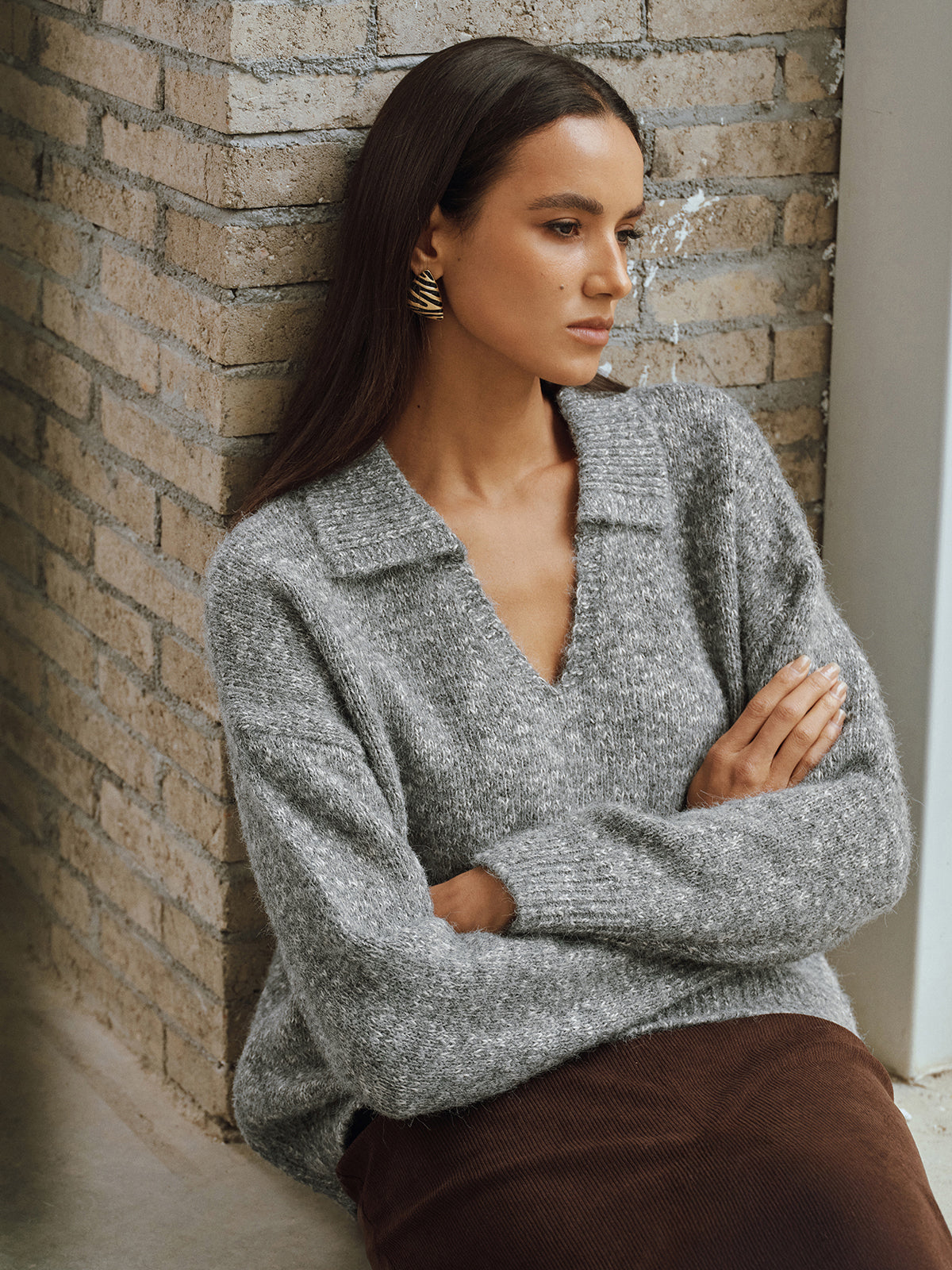 Wool Blend Collared V-Neck Sweater | COMMENSE
